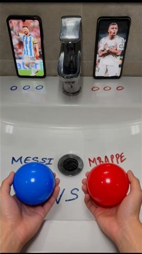 MBAPPÉ vs MESSI 😳⚽ SPEED vs MAGIC #shorts