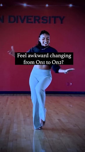 So how does one finally feel comfortable switching from dancing On1 to On2 timing? 🤓 By learning the right drills, timing exercises & combinations that make the transition feel natural instead of confusing. I use a simple step-by-step system that helps dancers reprogram their timing, improve body coordination, and connect more with the music. It’s not magic—it’s just a structured routine that’s helped hundreds of our students finally feel confident dancing On2 without overthinking. I give this