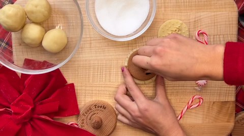 Wood Cookie Stamp, 2.5 Inch (Chartres Cathedral CS-056)