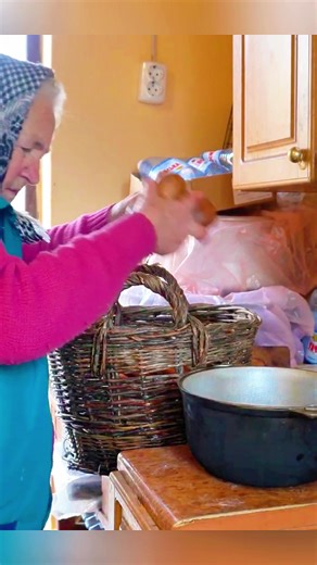 Cooking Fresh Meals in the Countryside: A Nature Retreat