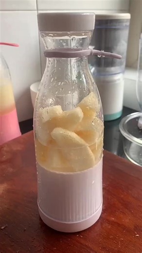 2023 Mini Portable Electric Fresh Fruit Juicer Blender 500M Juicers Cup USB Rechargeable Machine