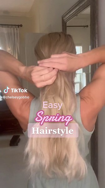 Long Hair Hairstyles for Women Over 40 - Easy Hair Ideas