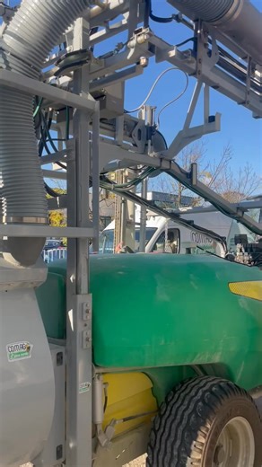 Oggi doppietta in Emilia Romagna da comag macchine agricole di Lugo.Atomizzatore ricosma con kit guida parallela farmnavigator g7 iso sbloccato full isobus rateo variabile più kit interconnessione per attrezzatura per bando ismea. | Coltrioli Michele | Facebook