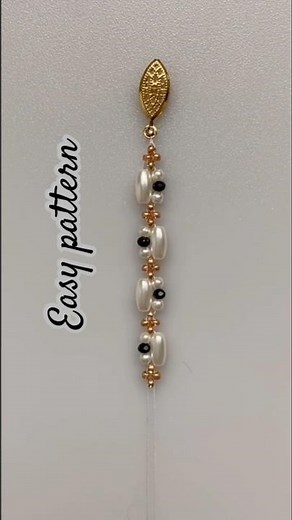 Easy Pearl Bracelet Tutorial . Beginner Friendly | DIY Beaded bracelet #shorts