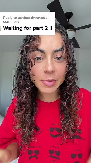 Curly Hair Transformation with Diffuser Curls: Nicole Doyon's Routine