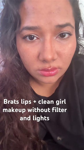 Bratz lips , clean girl makeup look, no filter no lights #ytshorts