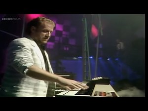 Harold Faltermeyer - Axel F [HD Widescreen Music Video]