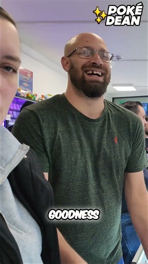 The Marshadow is Such a Cool Card! 👀🔥 #pokemoncards