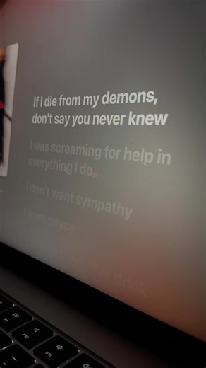 Bottle Don’t Love Me by Kayroz: Meaning and Lyrics