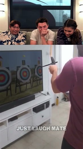 Tom Holland Reacts To Viral Videos😂😆 #tomholland #funny #reaction #memes #fails