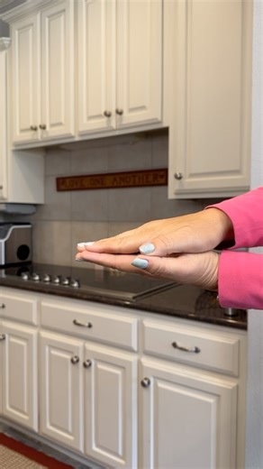 Let’s talk about Moderation 👇 It works for some people… But not for everyone. Moderation keeps the food noise loud… Abstinence keeps it quiet. Moderation requires negotiating with yourself…. Abstinence allows for clear cut boundaries. If your brain calls for more than one, it’s perfectly acceptable to have none. Everything is permissible, but not everything is beneficial. If sugar is a problem or challenge, it’s entirely possible and beneficial to take a break. Get your free guide right here ht