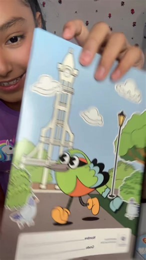 Infinitas gracias @Nayib Bukele por ayudarnos con el paquete escolar, sin duda alguna es una valiosa ayuda, lo apreciamos mucho.🇸🇻🫶🏻 Unboxing de las cosas que me regaló el Gobierno De El Salvador.♥️🇸🇻 #genesis3012_ #unboxingvideo #paqueteescolar @Al3~💜 #al3_1524 #presidente