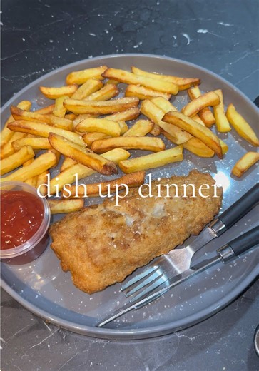 rewatching PLL for the 10th time lol #dishupdinnerwithme #dinnertime #dinnerinspo