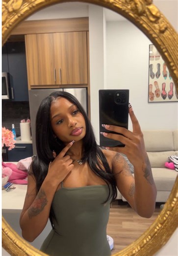 Cj🎀 (@camillejewell)’s video of girl math