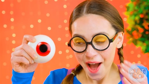 A big can of coke, a small macaroni, or a huge eye? Do you want to try everything? Then join us! Your favorite characters taste food of different sizes in the new challenge "Big, medium and small food" from Multi DO Food! | Multi Do