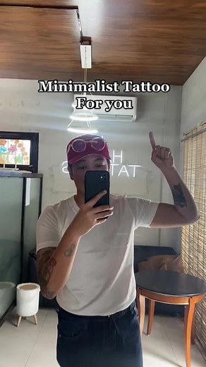 Minimalist Flower Tattoo Showcase