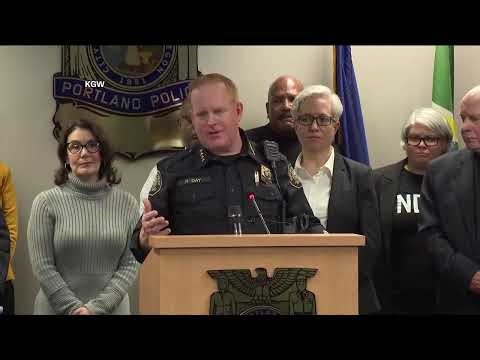 Officials hold briefing on Portland, Oregon, shooting