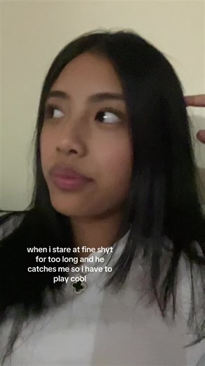 Eye Contact Moments: When Staring Goes Awkward