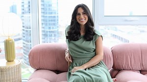 Cozy & colorful Chicago high-rise