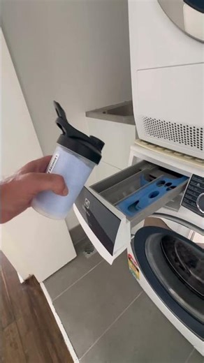 WASHING MACHINE & DRYER: Demo