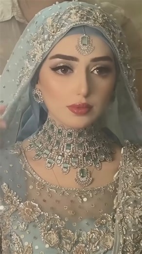 Hennainsights on Instagram: "5 hot domains in Saudi Arabia OPEN FOR EXPATS Information Technology (IT & Digital) • Software Development (JavaScript, Python, full-stack) • Cybersecurity (ethical hacking, SIEM tools) • Cloud Engineering (AWS, Azure, GCP) • Data Analytics (SQL, Power BI, Python) • Al/Machine Learning (TensorFlow, NLP, data modeling) (High demand due to digital transformation and smart city projects.) Digital Marketing & E-Commerce • SEO / SEM Optimization • Social Media Strategy • 