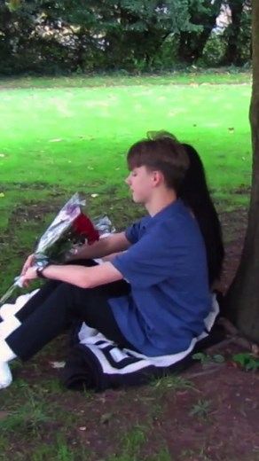 First date (Music Video) - Out 28.11 at 4pm!!!! I can't wait for you to see this one!!! | Linasik Vascak