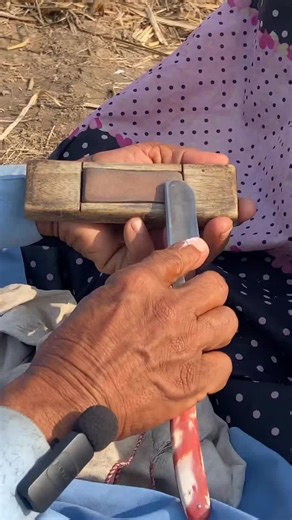 Shaving Techniques from an Old Barber