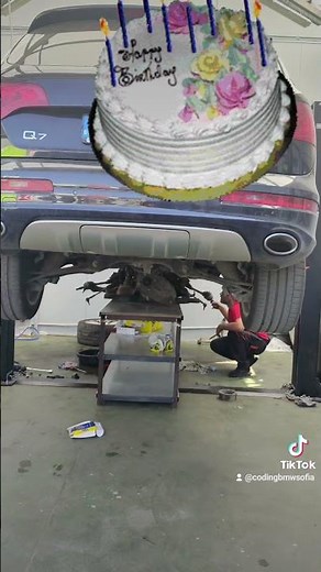 AUDI Q7 REPLACEMENT TIMING CHAINS