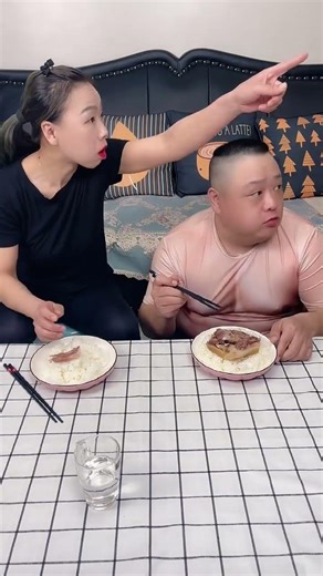 My mother-in-law gave me some braised pig's head, and it tastes so robust! 😂 #funny