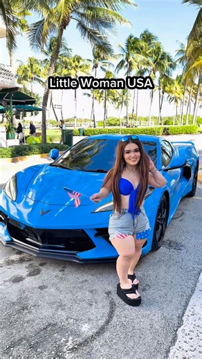 CIELO ANAIS 💋 on Instagram: "Little Woman USA 🇺🇸 #Miami ☀️"