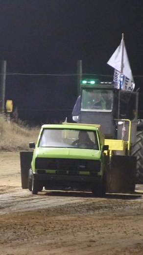 657K views · 13K reactions | Another Ford Ranger putting in some work! #fordranger #ford #horsepower #truckpulling | Carter's Pulling Pics | Facebook