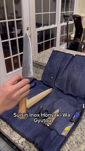 here’s all the equipment i bring to work every day! everything i show in this video is stuff i use most of the time and definitely need for work, but certainly changes depending on what type of restaurant or place you are working for! pretty typical equipment, i have my knives, some tools like a microplane, offset spatula, bench scraper, and the things i use most are definitely my tourné knife, chef knife, bench scraper, and tweezers! thought that maybe this video would give some insight into wh