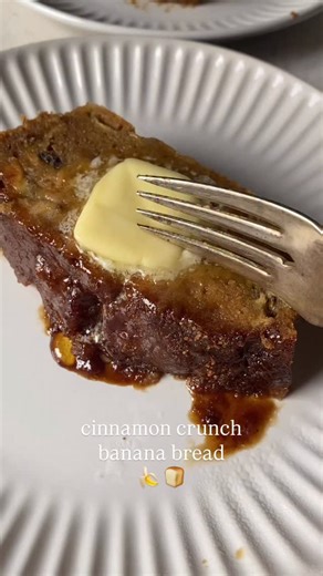 Comment RECIPE for the full recipe! This homemade cinnamon crunch banana bread is sweet, warm, and cozy! The bread is soft and fluffy. The cinnamon crunch topping is delicious. Each slice tastes like the famous Panera Bread cinnamon crunch bagels. This quick and easy bread is great for breakfast, brunch, or an afternoon snack! ▢ ripe bananas ▢ coconut oil ▢ pure maple syrup ▢ cinnamon ▢ almond flour ▢ gluten free flour ▢ baking powder ▢ coconut sugar ▢ eggs ▢ vanilla extract ▢ sea salt . Click t