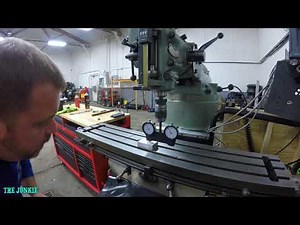HOW TO SETUP A BRIDGEPORT MILL ⚙️🗜👍🏽👀 (TRAMMING OR INDICATING)