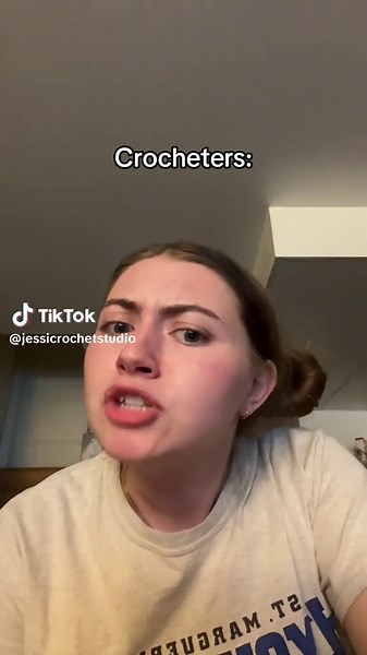 Crochet vs. Knitting: The Ultimate Showdown