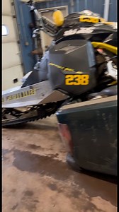 Who knew that Chevy Colorado’s had an easy unload option? 😂 #snapchat #brokenframe #EpicFails | Sled Down Racing