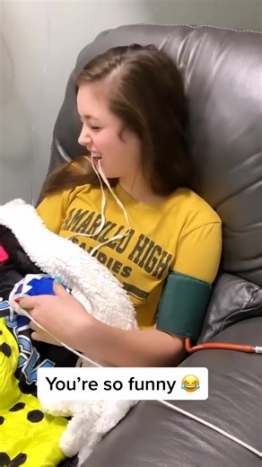 82K views · 777 reactions | Tatum was vibing the entire time before and after #surgery #wisdomteeth #happyathome #checkyourvibe | Momentsgalore | Facebook