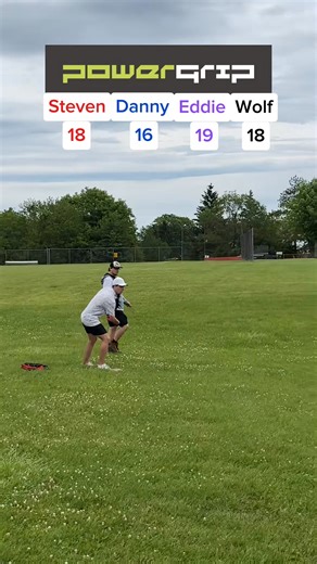 Disc Golf Tournament 18 holes (Holes 7-9) brought to you by @Powergri... #crazygolfer #miniaturegolfcourse #familytime #minigolfmonday #golflife #hastingsadventuregolf #arcade #golfcourse #indoorminigolf #holeinone | Discgolf