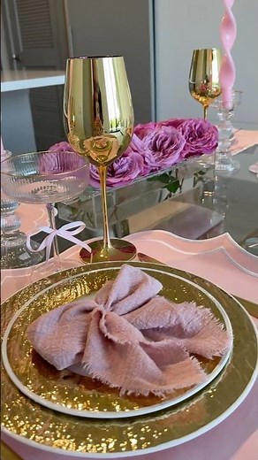 3 napkin folding ideas: 🌹 rose, ❤️ heart, 🎀 bow — add an elegant touch to your table setting!