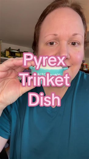 Pyrex inspired butterprint ceramic trinket box with vintage mid century kitchen design, turquoise casserole style keepsake box with lid, retro kitchen decor accent, nostalgic Pyrex style collectible, ceramic jewelry and trinket holder, cottage kitchen shelf decor, vintage inspired gift for collectors, farmhouse and retro home decor lovers, classic butterprint pattern inspired design, display worthy nostalgic ceramic keepsake box #tiktokshopcreatorpicks #tiktokshopjumpstartsale #pyrex #buttermint