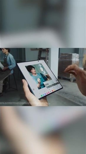 Is This the Smartest Camera Phone of 2025? | Samsung Z Fold 7