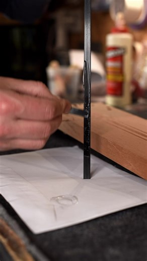 Carbon Fiber Rods in Electric Guitar Neck Construction