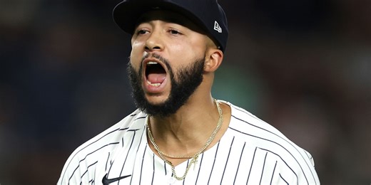 Mets agree to three-year deal with reliever Devin Williams