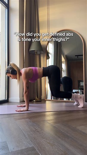 evia valeniece on Instagram: "power moves like this lowkey feel like a cheat code haha 👀🤍 bear taps look easy, but they’re actually brutal in the best way!! your core has to stay switched on the whole time while your inner thighs work overtime to keep you lifted and steady 🔥 add them to your routine and trust the process ✨ the magic is consistency so give it at least 21 days 💞 #pilates #powermove #innerthighs #tonedbody #pilatestips"