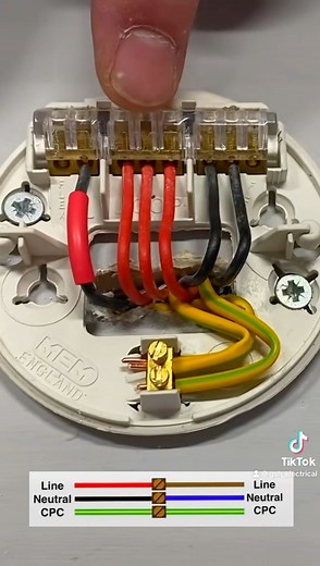 10K views · 142 reactions | Do You Miss the OLD Cable Colours Some 20 Years On… #Electricalwiring | GSH Electrical Training | Facebook