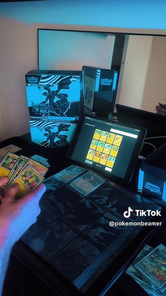 Nothing better than going through your recent pack pulls and sorting the binder! Black Bolt master set update coming soon! #foryou #pokemontcg #fyp #PokemonCommunity #pokemon