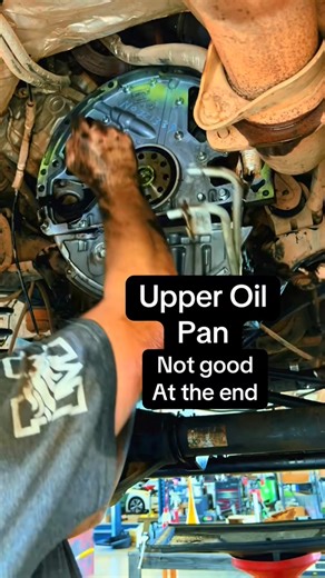 Ford F250 6.7. Messed up at the end. Had to take upper pan back out. See even “professionals” make mistakes!! #idkwhatimdoing #dieselmechanic #dieseltrucks | Yaheem Ford