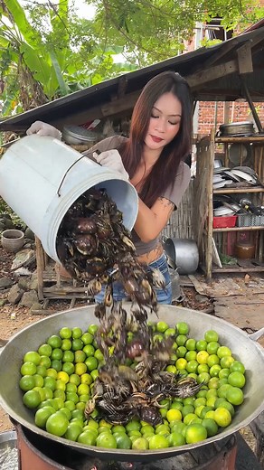 Cooking crab with lemon juice recipe | A2 Cooking