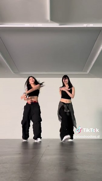 Aespa's Work Work Work Dance Break Explained