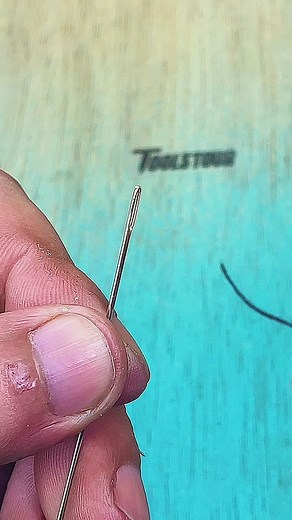 How to thread a Needle easily! #toolstour #repairtips #needle #threadneedle
